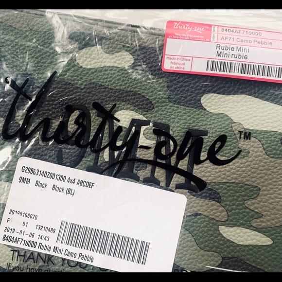 thirty-one | Bags | Nip 9mm Monogrammed Rubie Mini | Poshmark